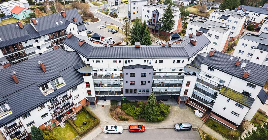 Najciekawsze z nieznanych śląskich osiedli: postmodernistyczna Sadyba w ...