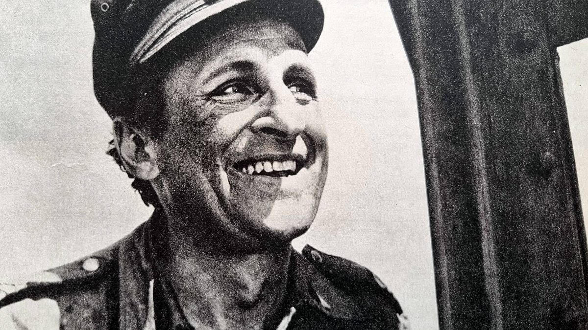 Gustlik z serialu „Czterej pancerni i pies”. Gustaw Jeleń jako Ślązak ...