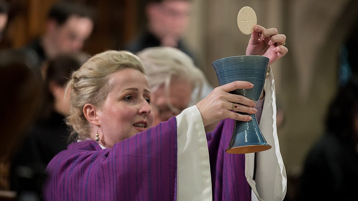 Pochodząca ze Śląska Cieszyńskiego Paulina Hławiczka-Trotman wyświęcona ...