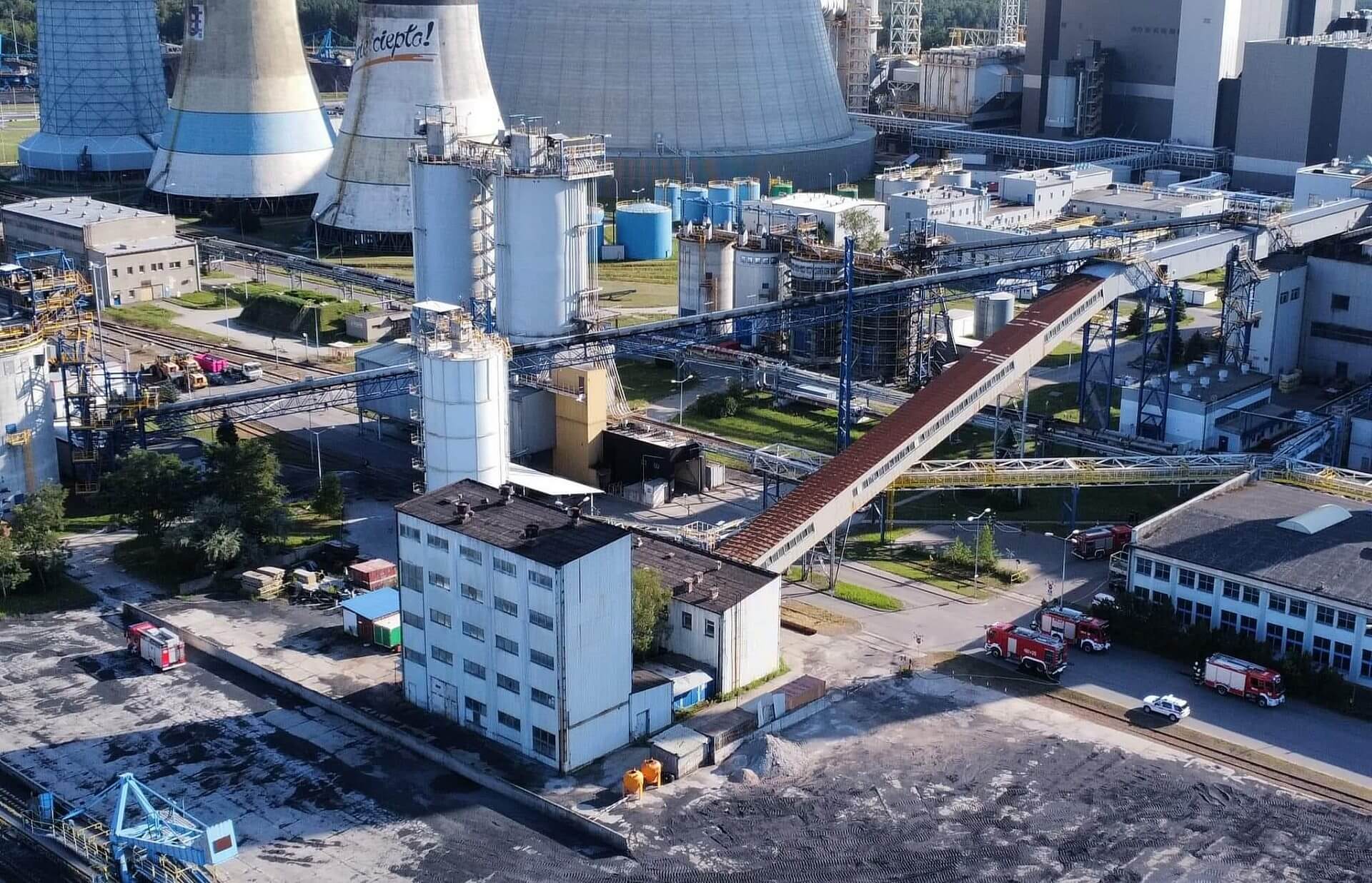 Jaworzno: Ugaszono pożar w Elektrowni Jaworzno II. Z ogniem walczono na ... Jaworzno: Ugaszono pożar w Elektrowni Jaworzno II. Z ogniem walczono na ...