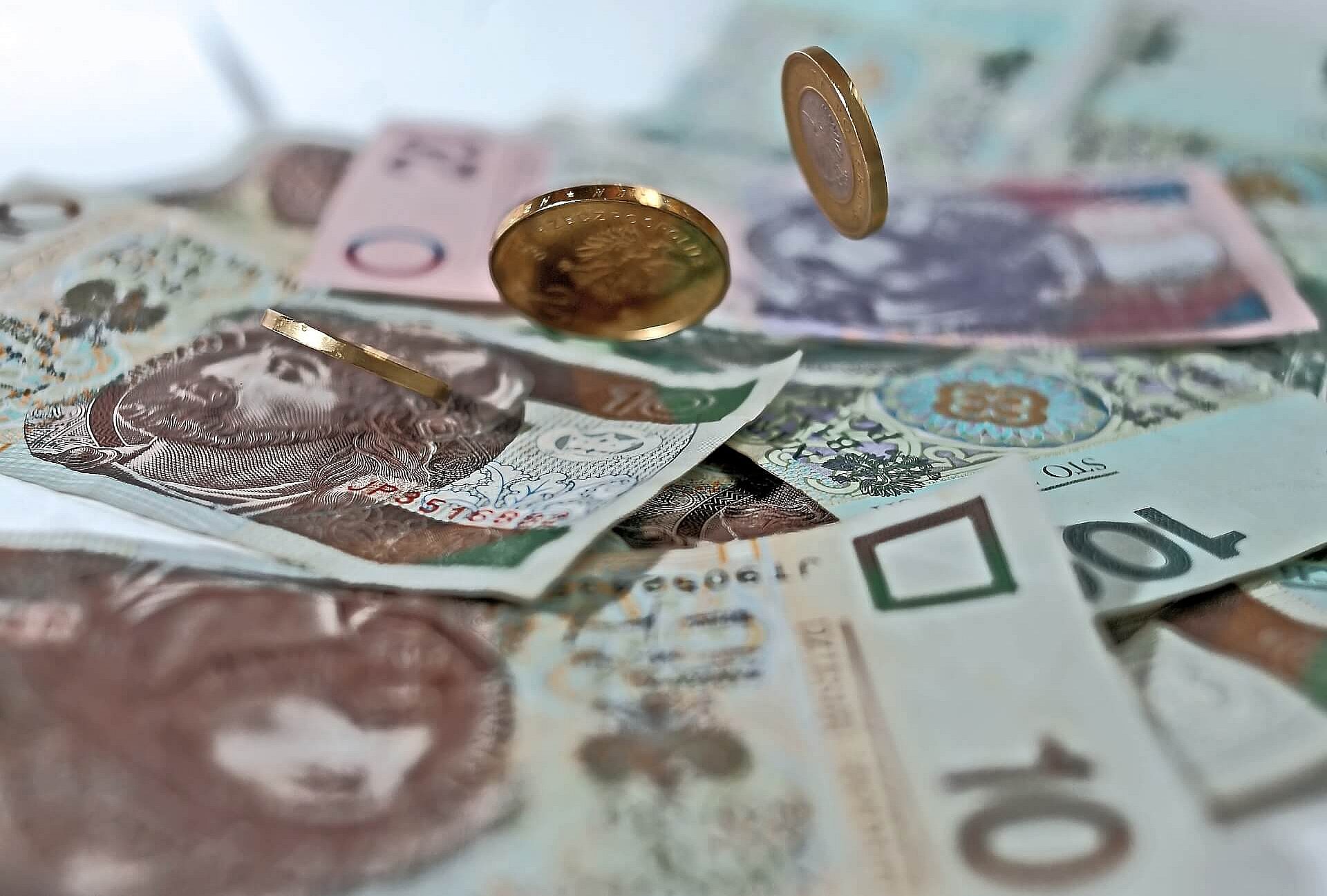 Podatki lokalne w miastach Górnego Śląska i Zagłębia. Opłaty za wodę ...