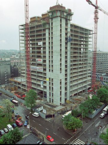 Altus. Pierwszy śląski wieżowiec o wysokości ponad 120 metrów. Jego ...