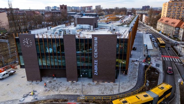 Centrum przesiadkowe jak salon w domu? Zabrze nie ma IKEA, ale ma ...