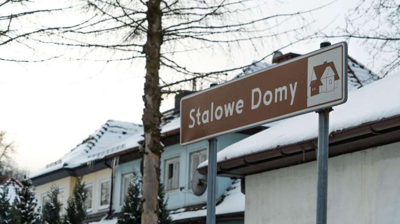 Domy z huty. Eksperyment, który dziś jest zabytkiem. Stalowe domy w Zabrzu i i ich tajemnice ...