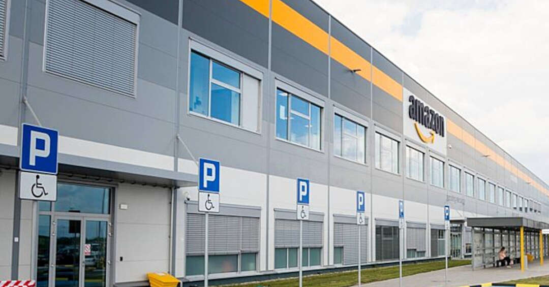 Śmierć 48-latka podczas nocnej zmiany w centrum logistycznym «Amazon ...