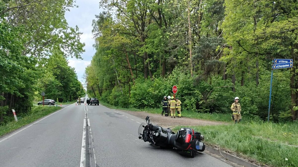 Tragiczny wypadek motocyklisty w Ciągowicach – 42-letni mężczyzna ... Tragiczny wypadek motocyklisty w Ciągowicach – 42-letni mężczyzna ...