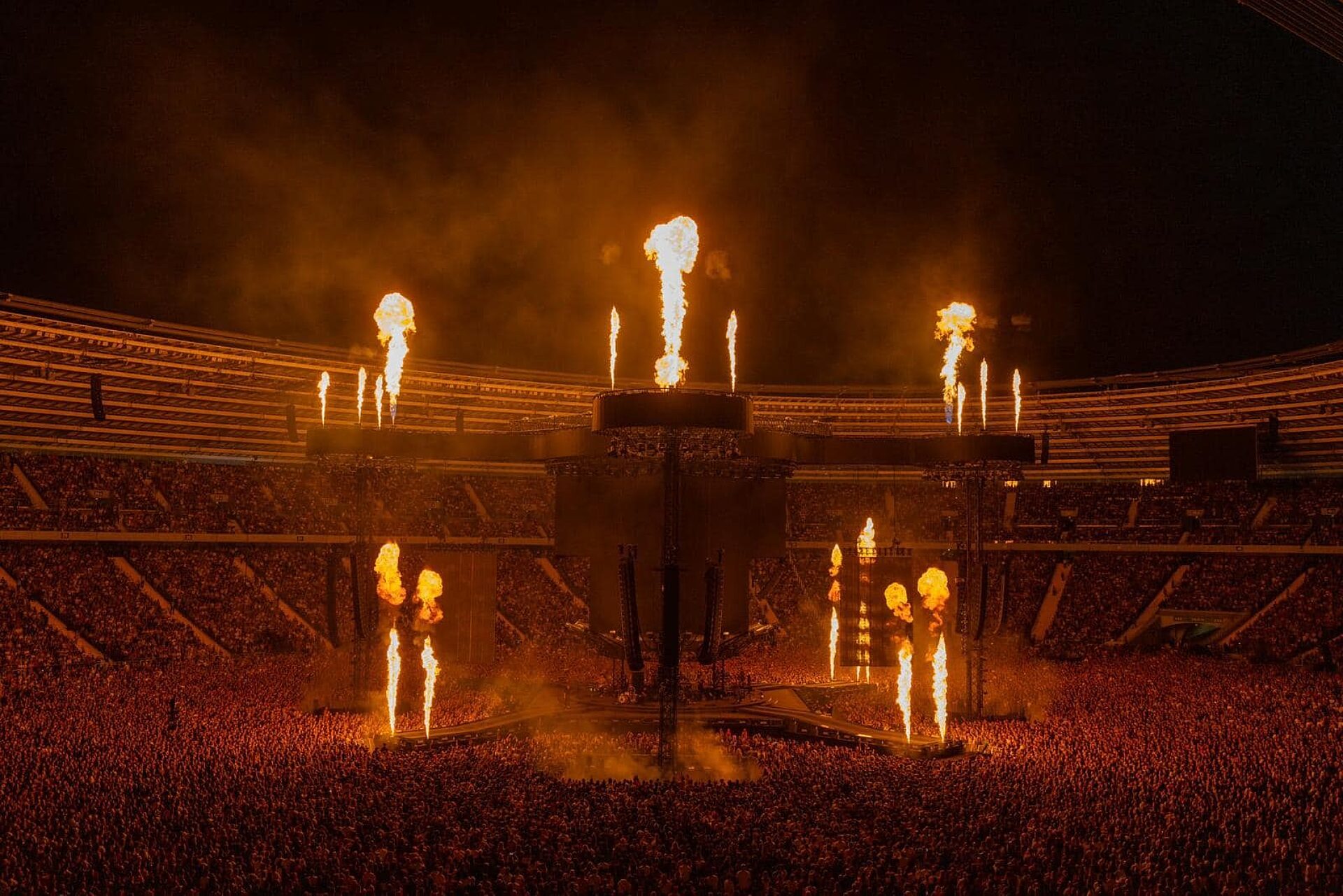 100 tys. osób na koncercie Dawida Podsiadły na Stadionie Śląskim w Chorzowie? To byłby ...